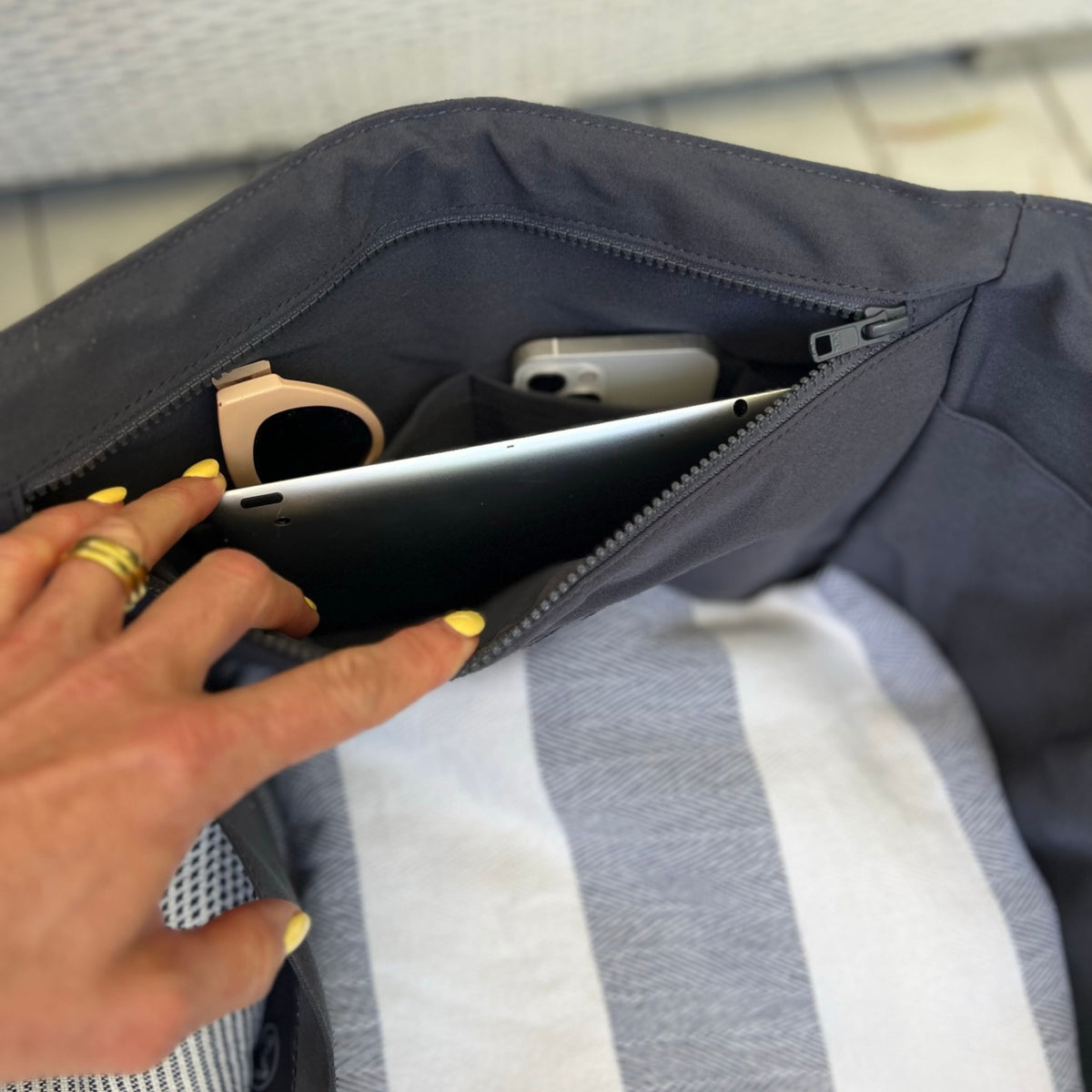 Cove Carry-All - Charcoal Grey | murph&murph